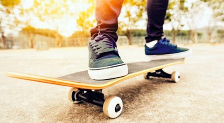 Skateboarding With Fun: 5 Tips to Take Your First Steps With ...