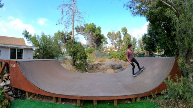 Smith Grind Skateboard Trick: A Comprehensive Guide - Skateboard Trends