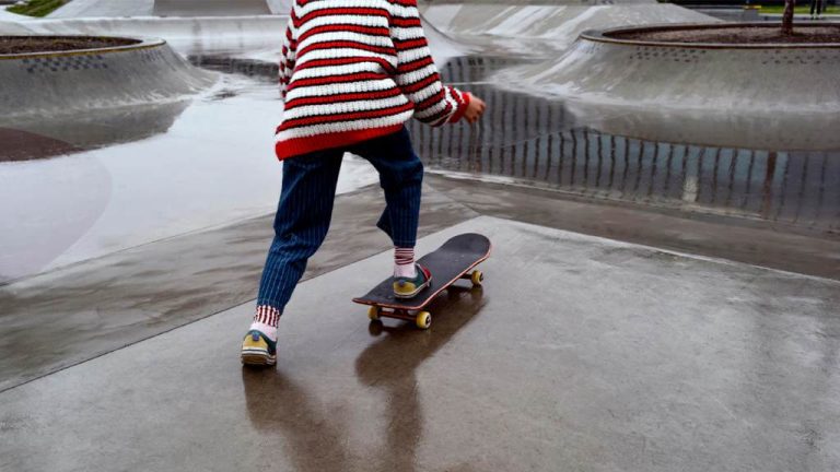 Boardslide Skateboard Trick: Your Guide to Grinding with Style ...